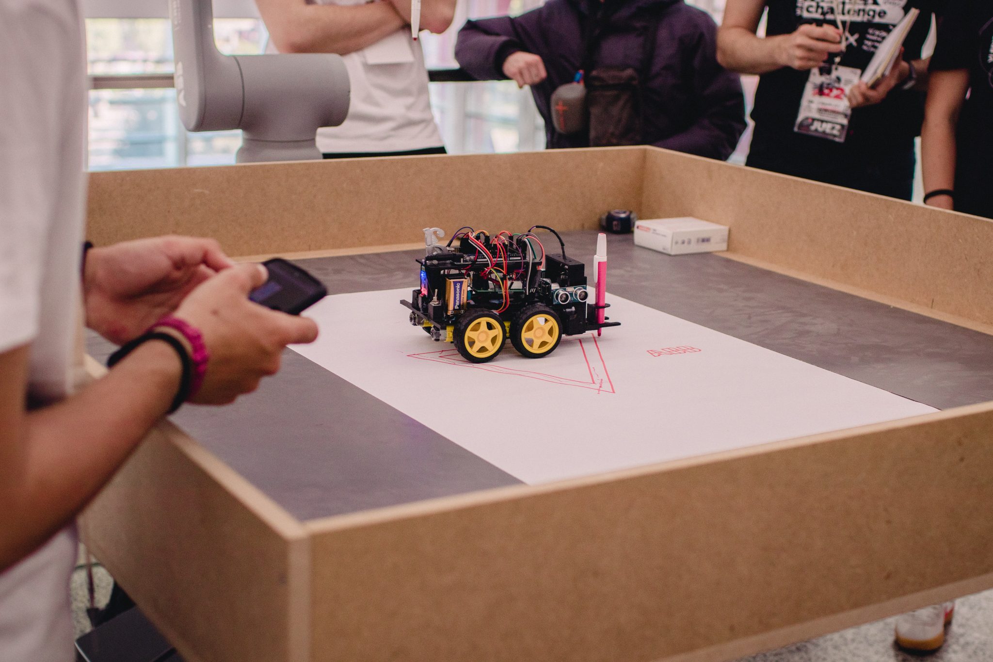 El desafío ASTI ROBOTICS CHALLENGE se renueva. Fundación ASTI lanza la VII edición de esta ...